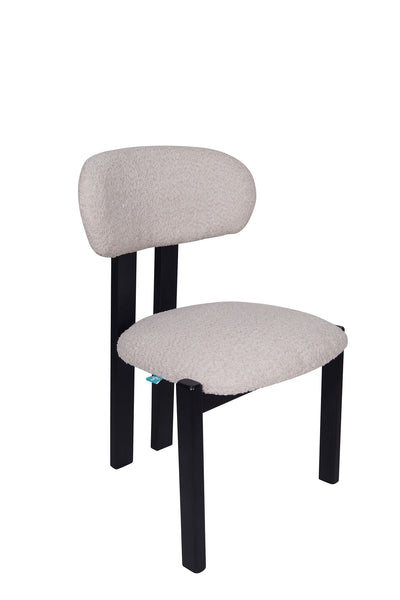 Chavle: High-Quality Tables & Chairs for Perfect Dining